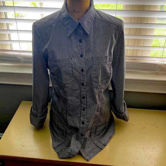 Signature by Larry Levine | Tops | Signature By Larry Devine Button ...